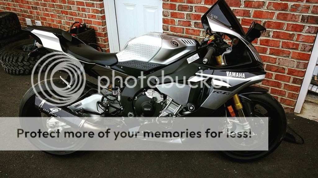 R1M - From Blue to Black | Yamaha R1 Forum: YZF-R1 Forums