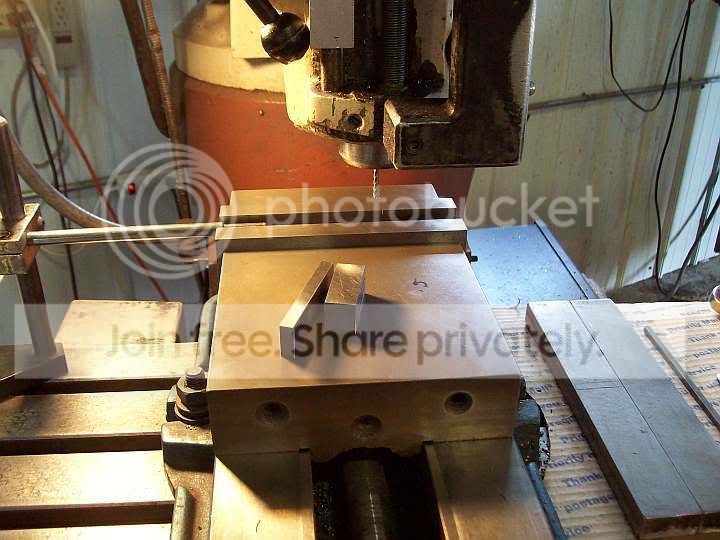 David Wesner - modified "Gus" model camp knife - WIP- Coop pics added ...